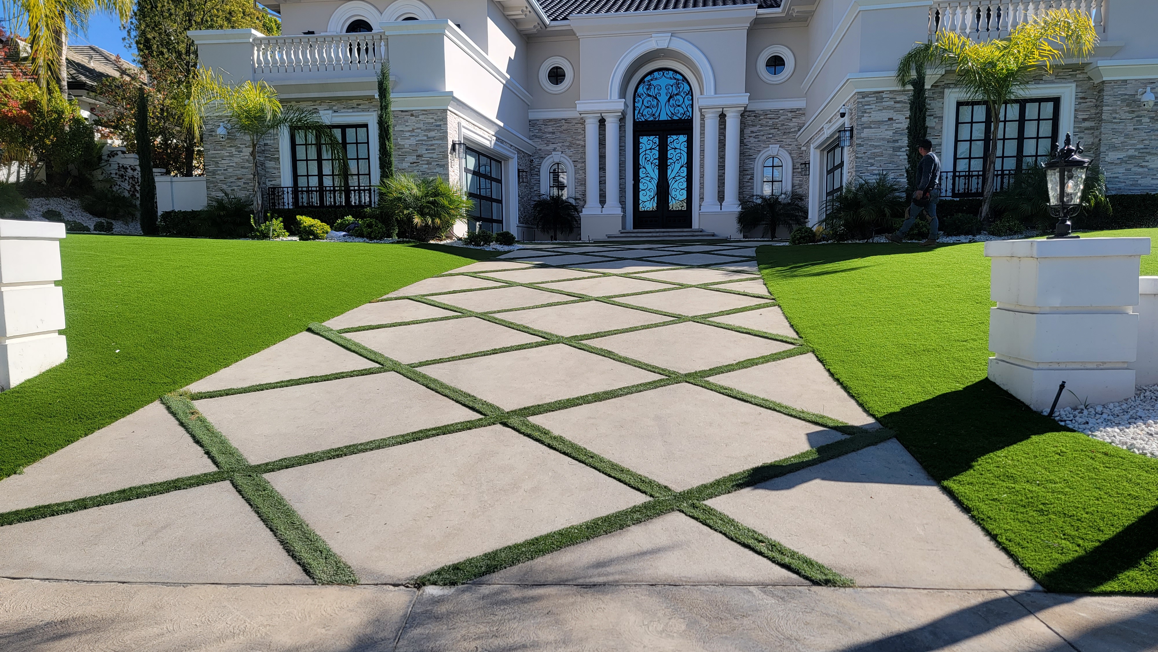 Outdoor Lighting Installation in Southern California | NexGen